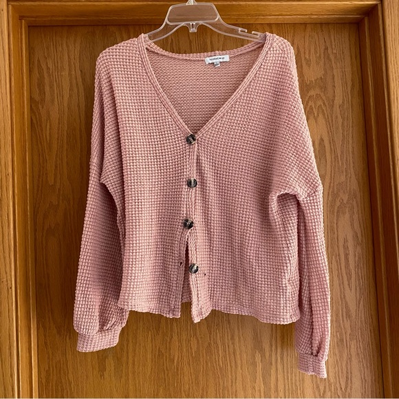 Hooked Up by IOT | Sweaters | Nwot L Blush Pink Rose Knit Cardigan ...